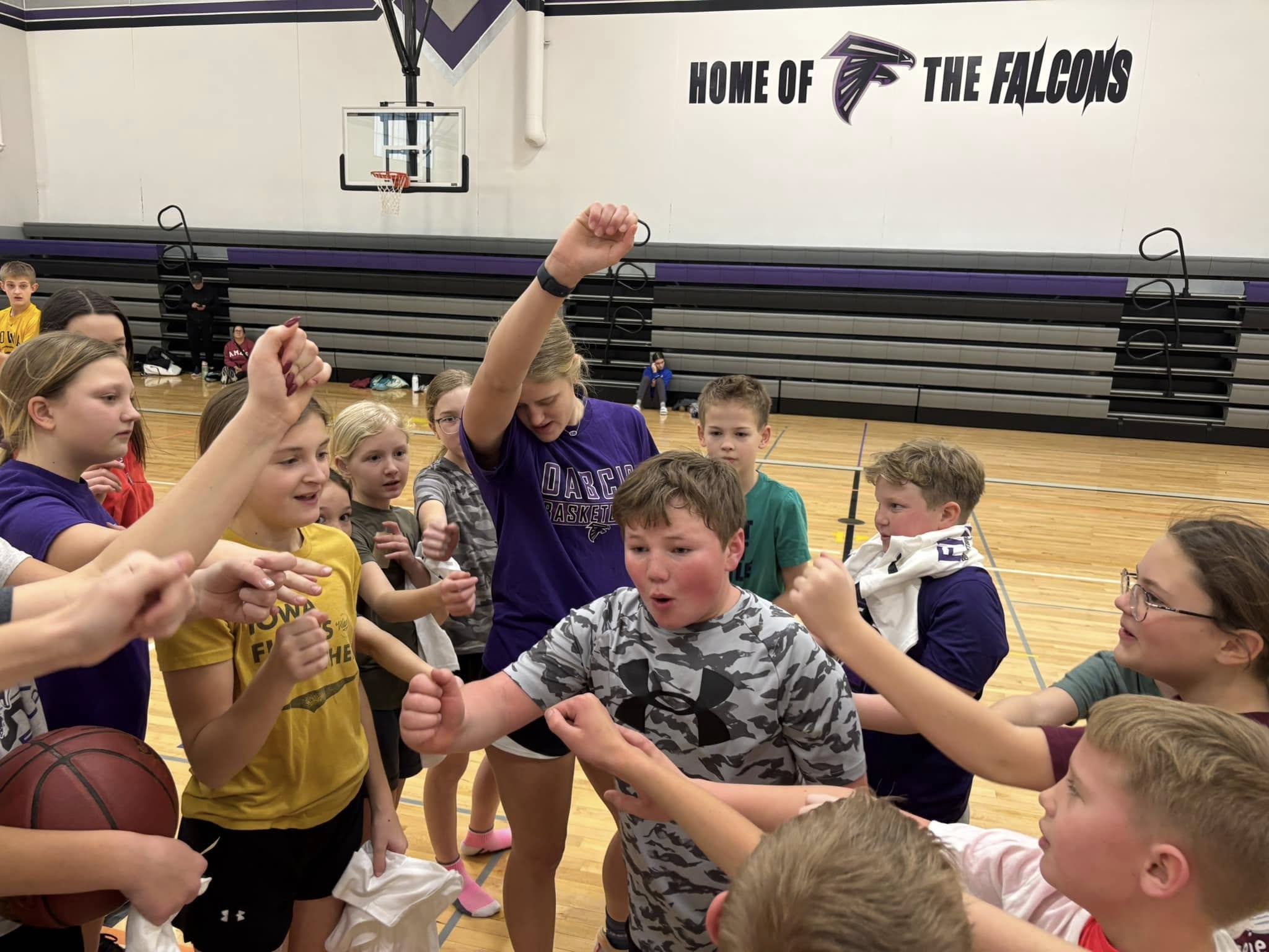 Falcon Basketball Club • OABCIG